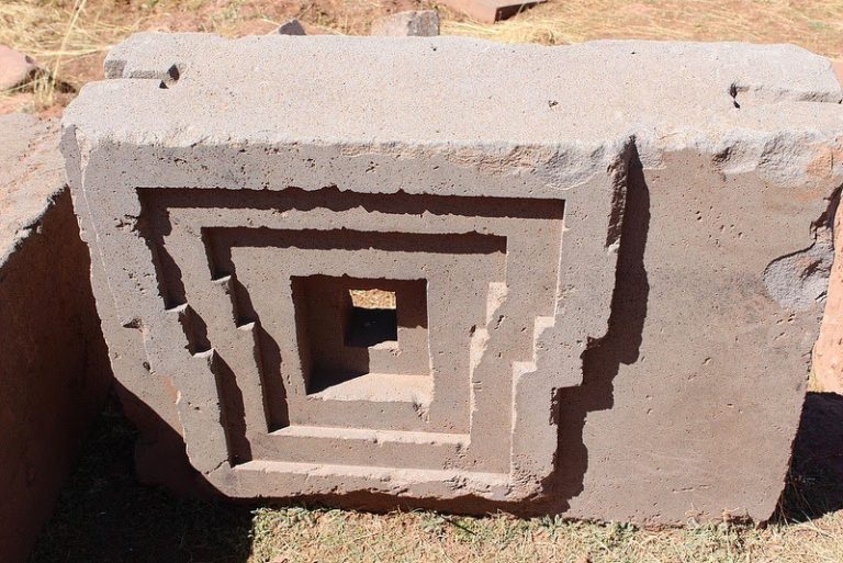 Puma Punku Megaliths - Ancient360